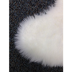 Nouvelle Legende Faux Fur Sheepskin Rug Soft and Stylish Luxury Single (20 in. X 36 in.) - White