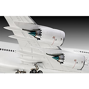 Revell 03891, Boeing 747-8 Lufthansa New Livery, 1:144 Plastic Scale Model