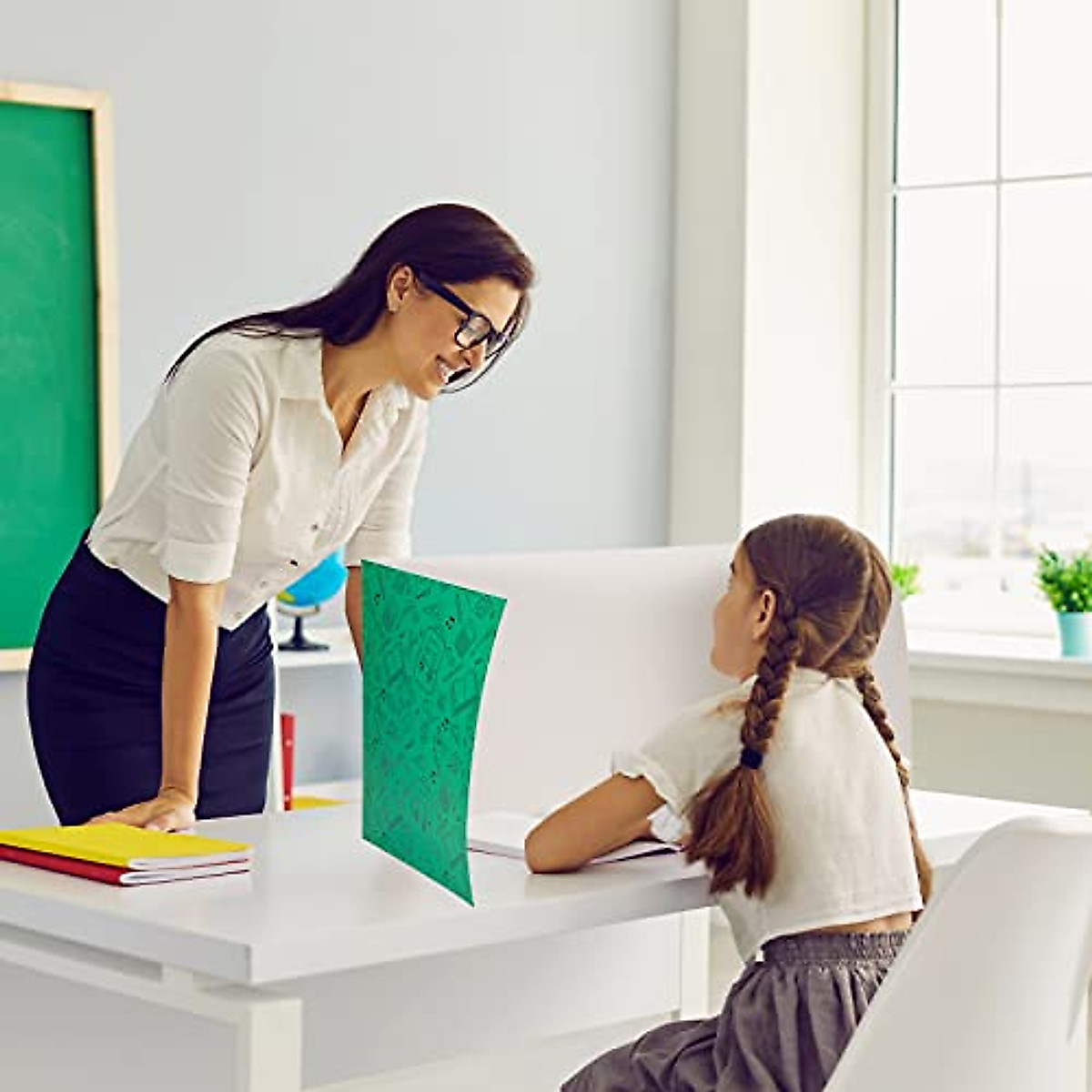 Crtiin 24 Pcs Privacy Boards Desk Privacy Folders Standard Privacy Board School Privacy Cardboard Board Desk Dividers for Student Desks Reduces Distractions Keep Eyes from Wandering (Cute)