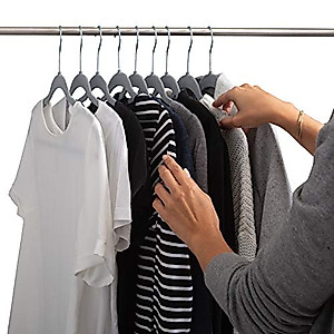 Simplify 10 Super Slim Velvet Huggable Hangers in Grey