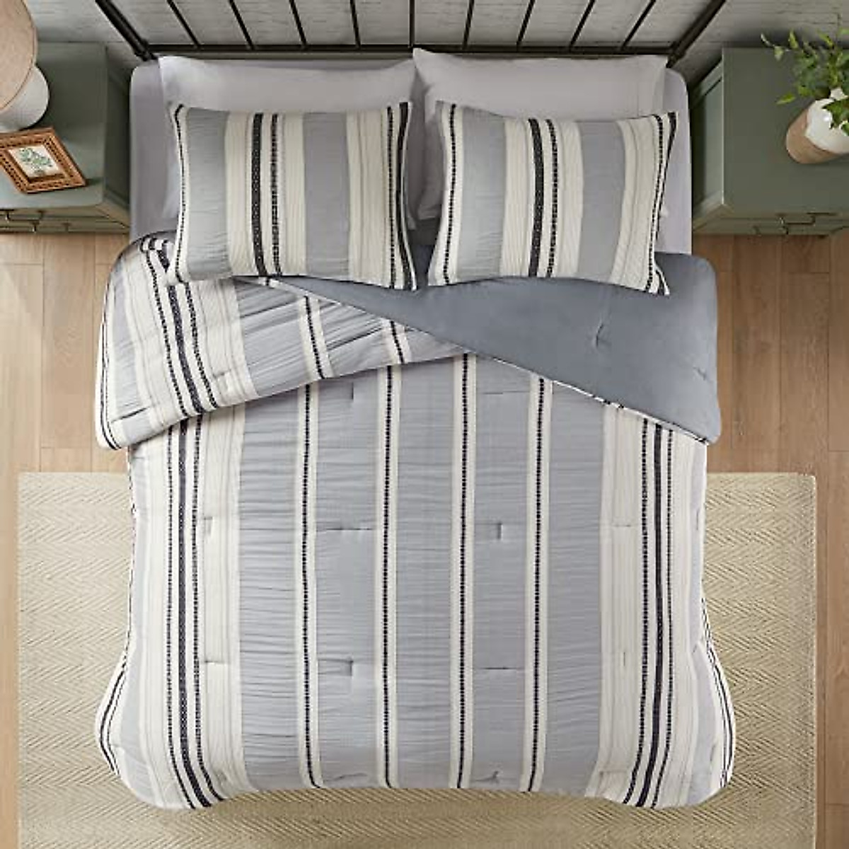 Hyde Lane Tahoe Farmhouse Bedding Set ,Blue Modern King Size Comforter,Cotton Top with Neutral Rustic Style Stripes, Boho Bedroom Bed Sets,3-Pieces Including Matching Pillow Shams(104x90 Inches)