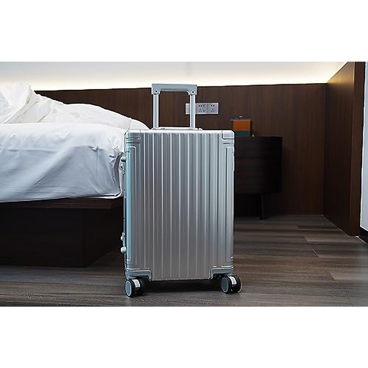 Sindermore 20 inch Aluminum Carry on Luggage (Silver, Carry on Plus 20 inch)