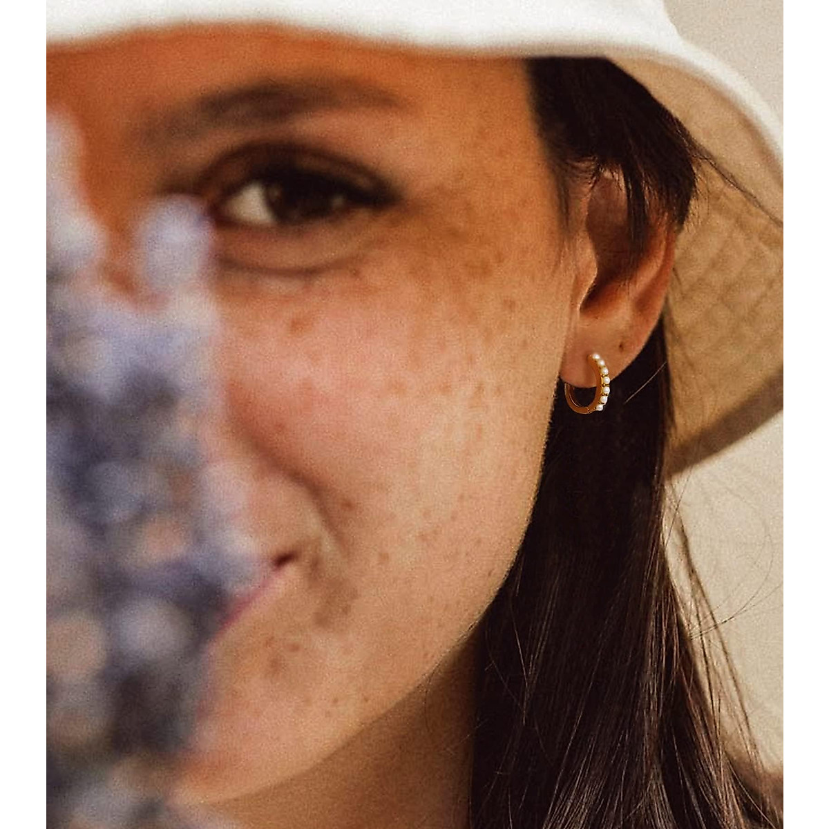 Kenivira Pearl Hoop Earrings for Women, Small Gold Plated Hoop Pearl Earrings Dainty Trendy, Tiny Gold Pearl Huggie Simple Statement Lightweight Hoop Earrings Jewellery