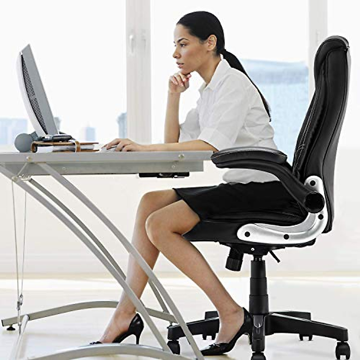 B2C2B Leather Executive Office Chair Computer Desk Chair Ergonomic Adjustable Racing Chair Task Swivel Chair Armrest and Lumbar Support