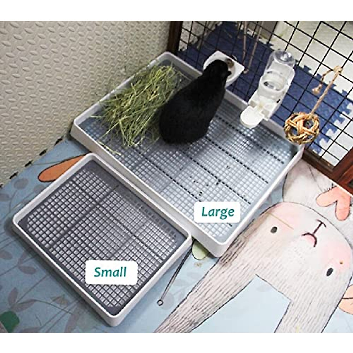 Rabbit Litter Box with Grate, Super Large Guinea Pig Litter Pan for Cage, Bunny Restroom Litter Tray Small Animals Toilet Potty Trainer for Rabbit Hamster Ferret Rats Guinea Pigs Hedgehog