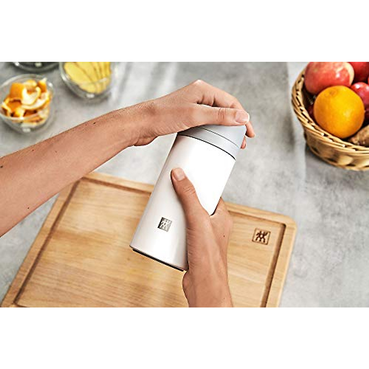 ZWILLING Thermo Tea & Fruit Infuser, 14.2 oz, Silver-White