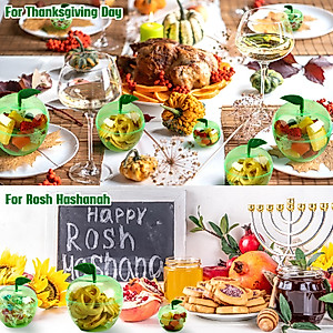 Menkxi 30 Pcs 3 Sizes Plastic Apple Container End of School Treat Boxes Candy Holder Teacher Gifts Bobbing Apples Candy Jar Gifts for Christmas Valentine‘s Day Wedding Snow Party Favor(Green)