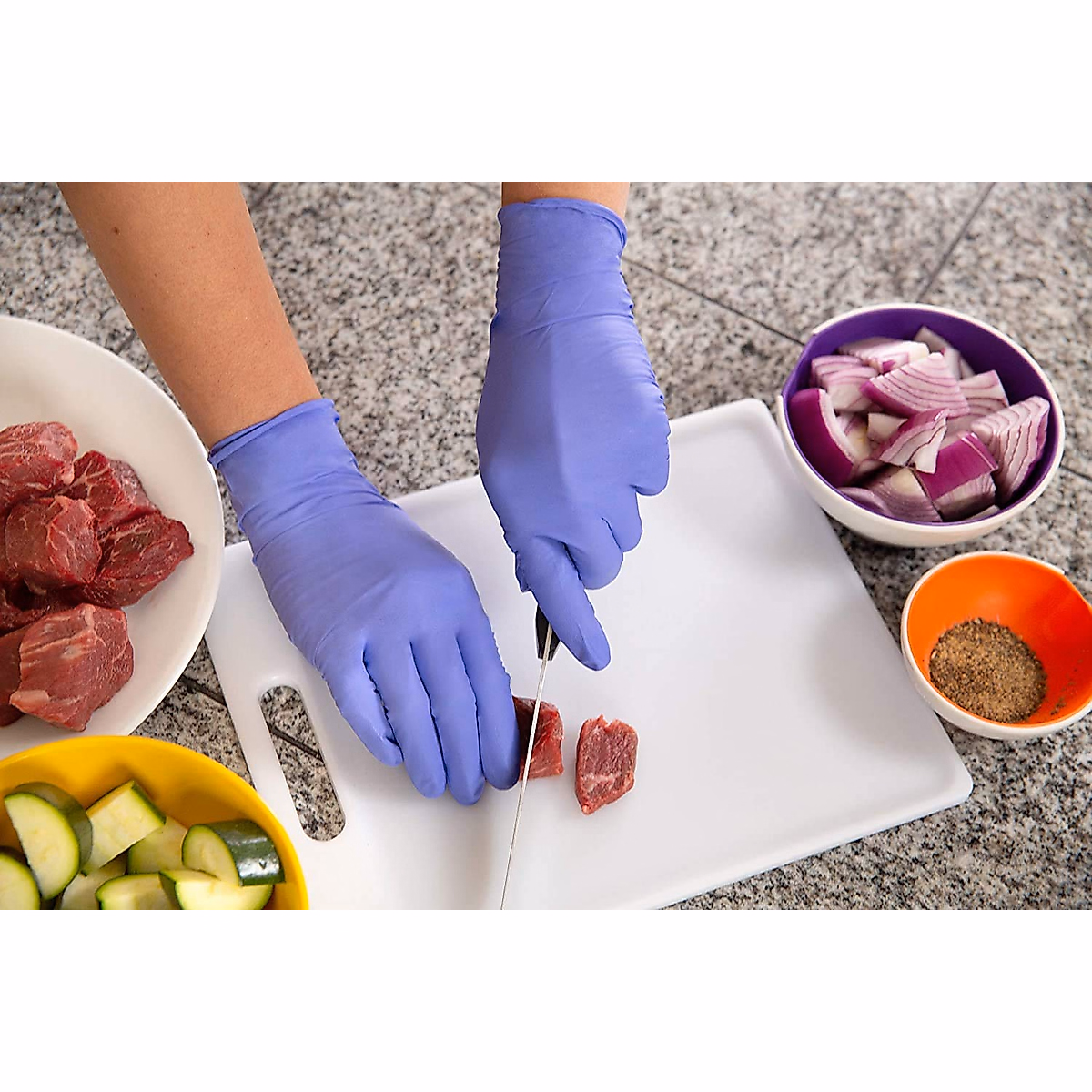 Microflex SU-690 Disposable Nitrile Gloves, Latex-Free, Powder-Free Glove for Cleaning, Mechanics, Automotive, Industrial, or Medical applications, Violet, Size X-Large, Box of 100 Units