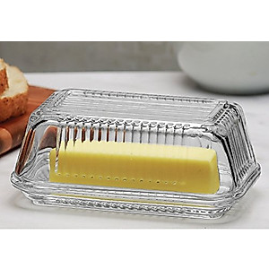 Circleware Farm Glass Butter Dish with Glass Lid, Multi-Purpose Preserving Serving Dessert Dish Tray, 6.75" x 4", Glassware for Cream Cheese, Cake, Salad, Candy, Foods & Best Selling Gift Ideas