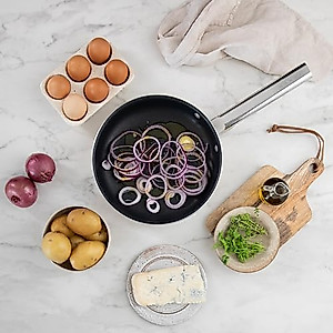 Smeg Cookware 12-Inch Red Frypan