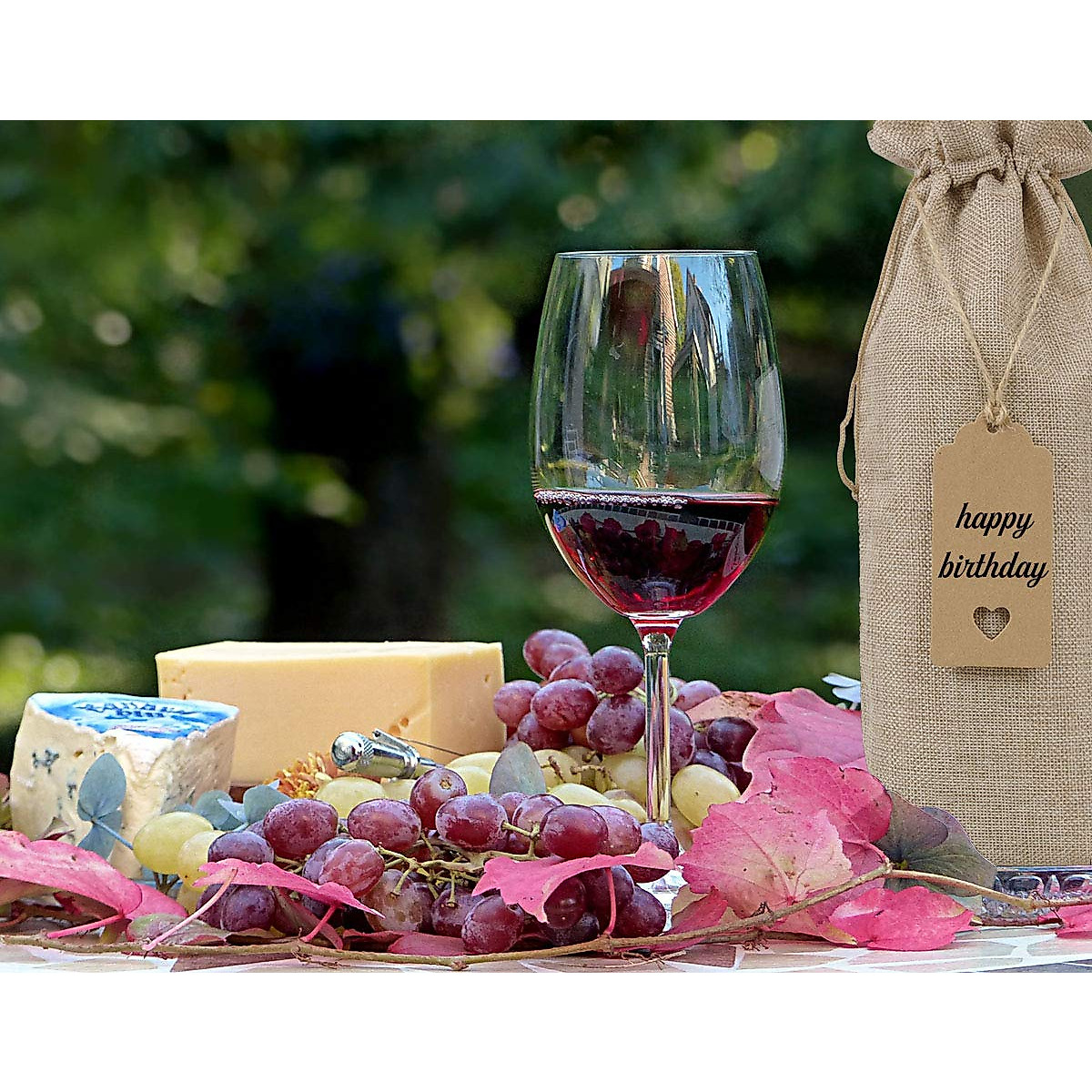 Keniot Burlap Wine Bags Wine Gift Bags with Drawstrings, Single Reusable Wine Bottle Covers with Ropes and Tags (10 Pcs)