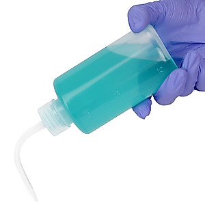 Labasics Chemical Wash Bottle, 3-Pack Plastic Safety Lab Squeeze Wash Bottle, LDPE with Narrow Mouth, 250 ml (8 oz)/3 Bottles