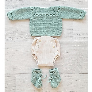 50 Nacar Natural Shell Buttons - Sewing Accessory - 6 Sizes - Manufactured and Shipped from Spain - (8 mm)