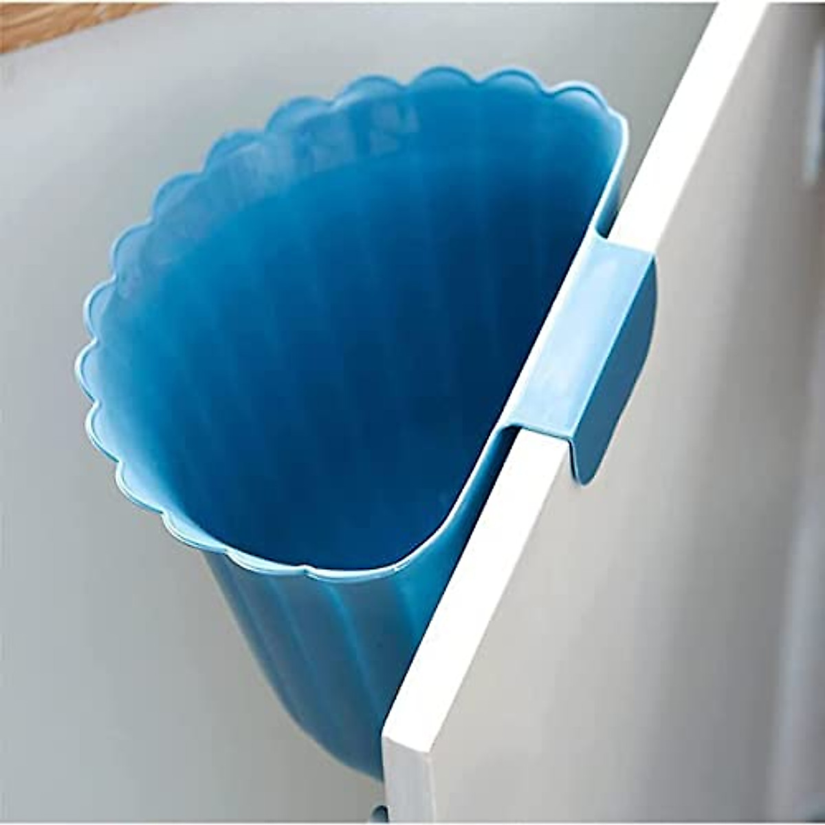 WEJDYKG Hanging Trash Can, Hanging Kitchen Bin, Hanging Mini Trash Can, Hanging Folding Mini Trash Can for Kitchen Cabinet Door (Pink red)