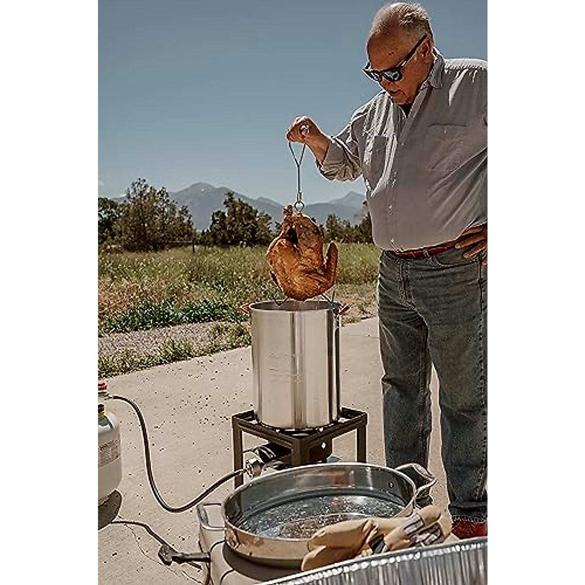 GasOne Turkey Fryer 30 QT Cooker Set and 10 QT Fish Fryer Craw Fish Boiler Steamer Complete Set,Black