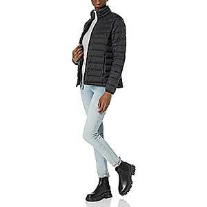 Amazon Essentials Women's Lightweight Long-Sleeve Water-Resistant Puffer Jacket (Available in Plus Size), Black, Large
