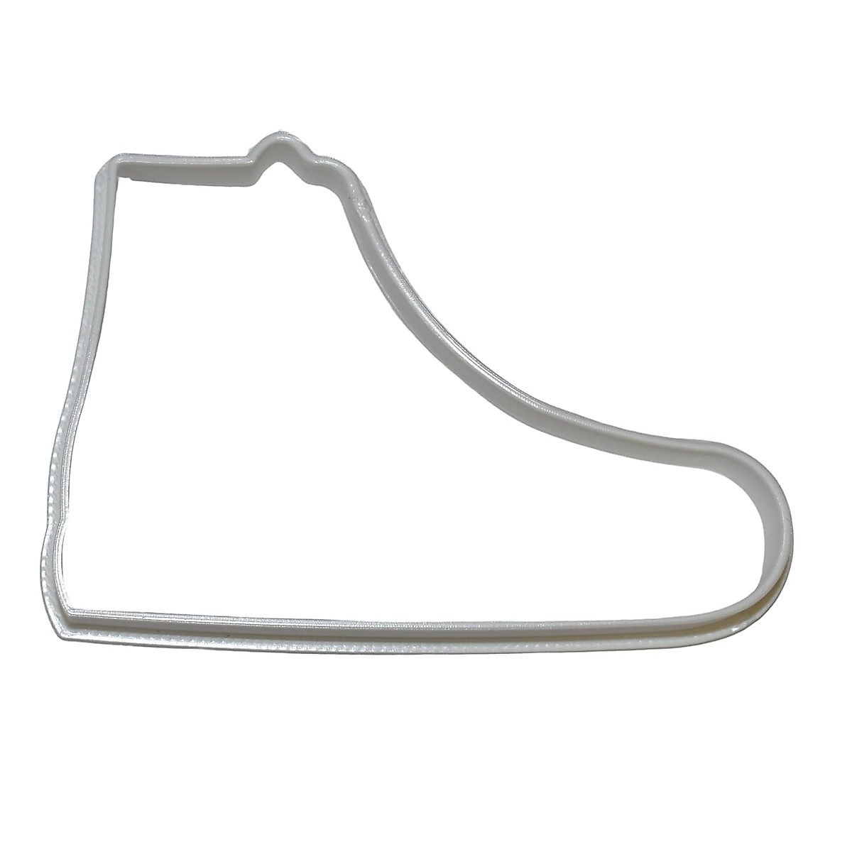 SHOES OUTLINE SNEAKERS SKATING SPORTS COOKIE CUTTER BAKING TOOL USA PR668