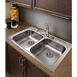 Moen Integra Spot Resist Stainless One-Handle Pullout Kitchen or Laundry Faucet Featuring Power Clean with Optional Deckplate, 67315SRS