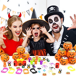 192 PCS Halloween Party Favors For Kids, 24 Pack Prefilled Halloween Pumpkins With Toys Halloween Toys Bulk for Halloween Party School Classroom Prizes Rewards Trick or Treats Gifts