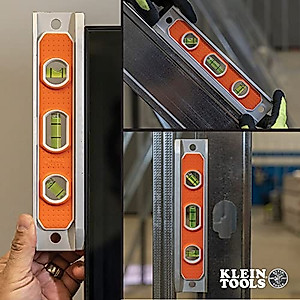 Klein Tools 935R Level, 9-Inch Magnetic Aluminum Torpedo Level with 0/45/90 Degree Vials and V-groove, Tapered Nose