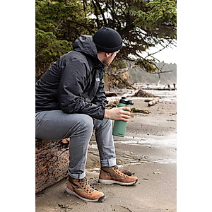 CamelBak Chute Mag 32oz Vacuum Insulated Stainless Steel Water Bottle, Black