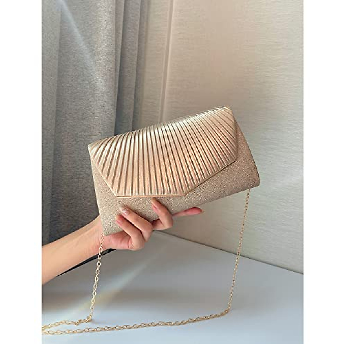 JUJUCIRING Clutch Purses for Women Evening Bag Lady Bride Clutches 2023 New Glitter Evening Handbag for Formal Wedding Cocktail Prom Dating 1920s Party Purse (Gold)