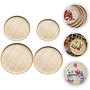 Healifty 4 Pcs Handwoven Flat Wicker Round Fruit Basket Woven Food Storage Weaved Shallow Tray Organiser Vegetable Fruit Bowl Kids DIY Drawing Board Wall Basket Decor for Kitchen Table Centerpiece