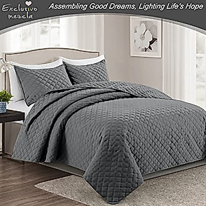 Exclusivo Mezcla 3-Piece Gray King Size Quilt Set, Box Pattern Ultrasonic Lightweight and Soft Quilts/Bedspreads/Coverlets/Bedding Set (1 Quilt, 2 Pillow Shams) for All Seasons