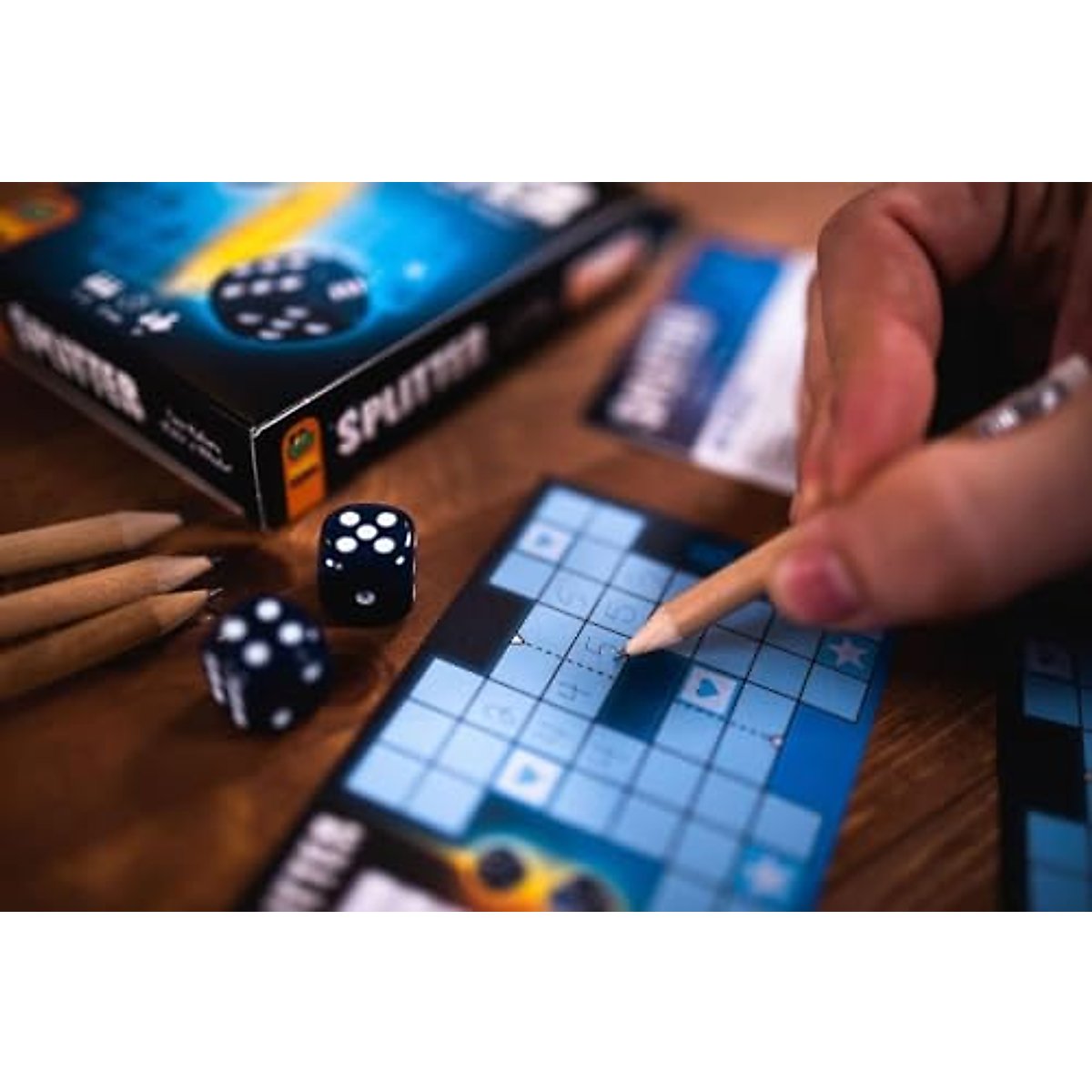 Splitter Dice Game - A Symmetrical Challenge of Numbers and Strategy, Roll-and-Write Puzzle Game, Family Game for Kids and Adults, Ages 8+, 1-12 Players, 15 Minute Playtime, Made by Pandasaurus Games