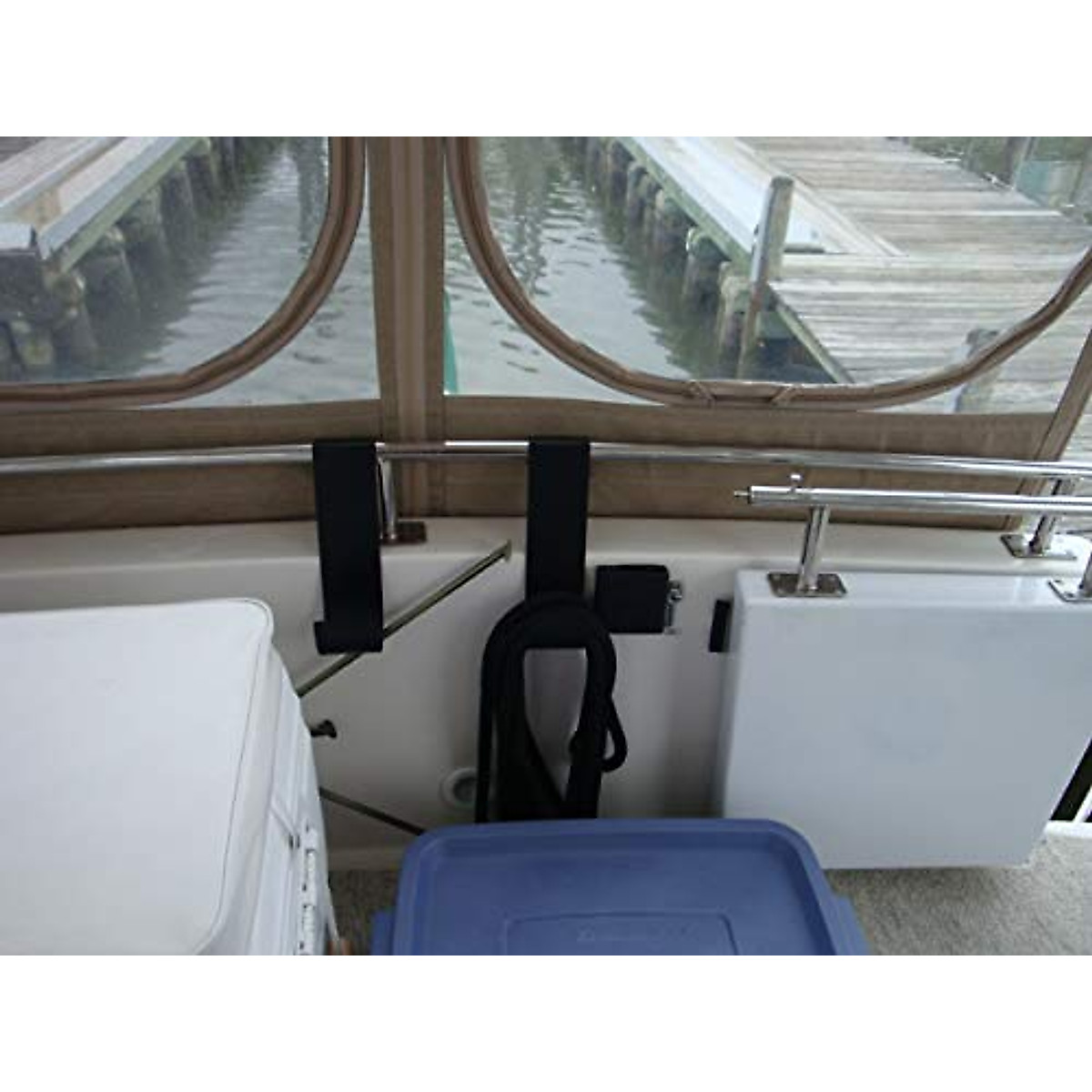 MIDE Products Aluminum Slip-on Fence Hooks, Fits 1-1/4 Inch to 1-5/8 Inch Thick Fences, 10" Long, Black