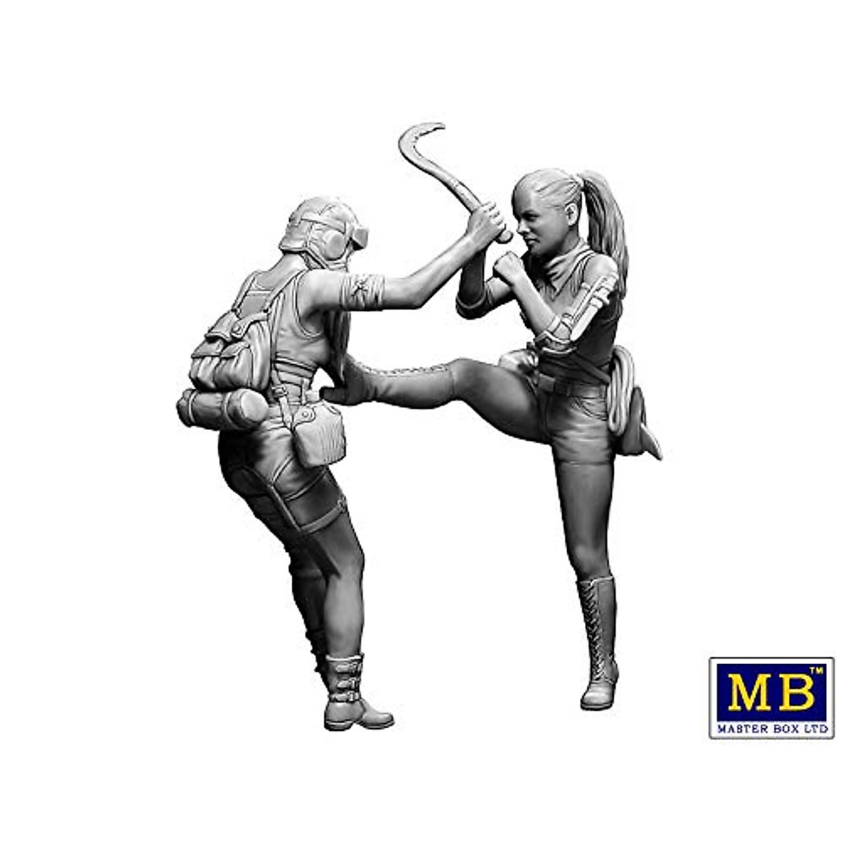 Master Box 35202-1/35 Desert Battle. Skull Clan New Amazons. Give it Back! This is My Booty! Post-Apocalyptic Series