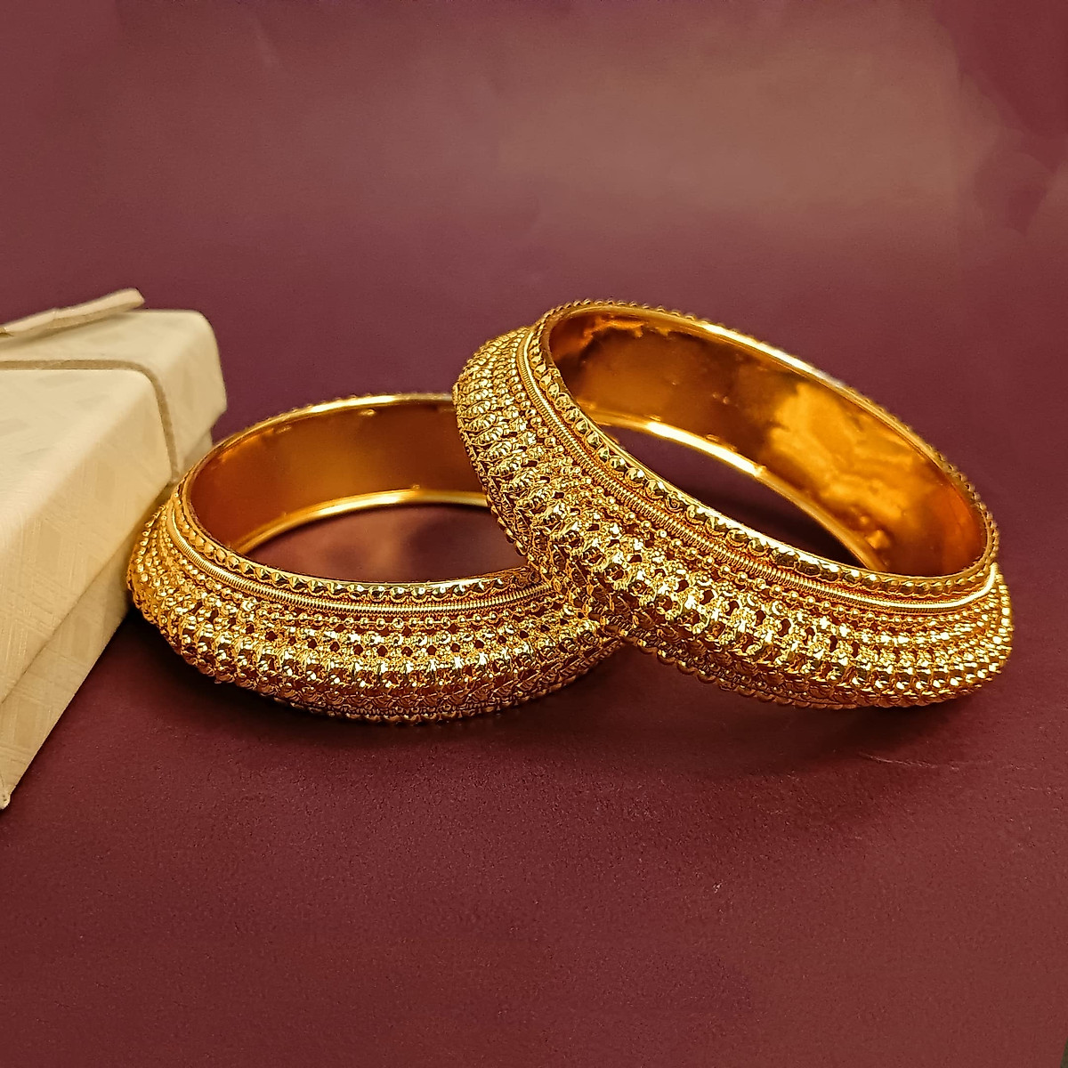 Efulgenz Indian Bangles Gold Tone Indian Bangles for Women Indian Style Bollywood Traditional Wedding Bridal Bracelet Bangle Set Jewelry