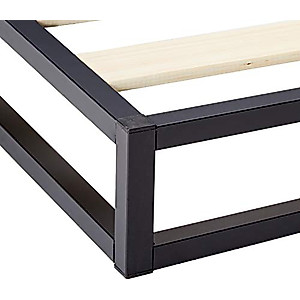 Mellow Modernista Low Profile 6 Inch Metal Platform Bed Frame with Classic Wooden Slat Support Mattress Foundation (No Box Spring Needed), Queen, Black
