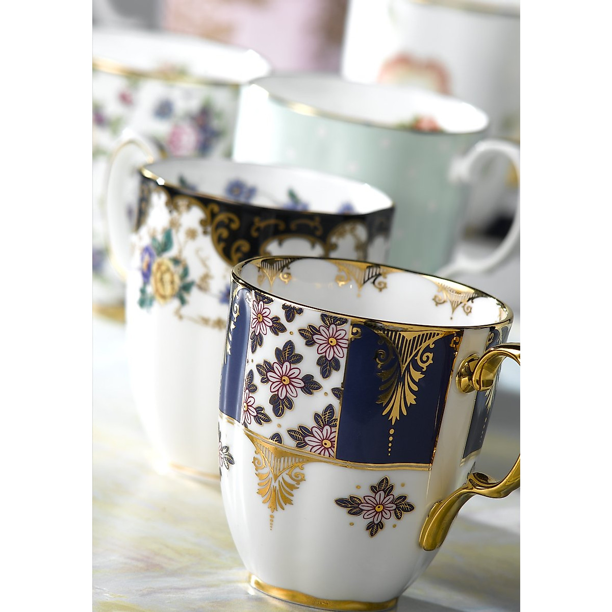 Royal Albert 100 Years 1900 Mug