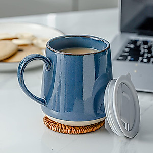 HVH Ceramic Coffee Mug with Lid, 17oz Coffee Mugs Set of 4, Ceramic Coffee Cups Set with Large Handle, Large Ceramic Mug with Lid for Coffee, Tea and More, Farmhouse Style (Blue)