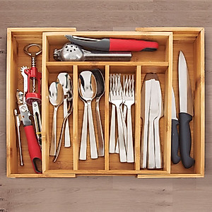 Noveltia Bamboo Expandable Silverware Drawer Organizer with 5-7 Compartments. Kitchen Cutlery Holder Storage Tray with Dividers for Utensils, Flatware, Office Supplies, Forks, Spoons, Jewelry