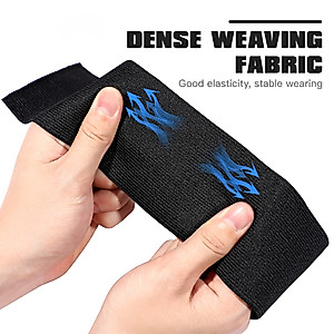 LIOOBO Soccer Captain Armband Nylon Football Bands for Adult Youth, Adjustable Soccer Rugby Basketball Player Bands, Black (13 x 7 x 0.8cm)