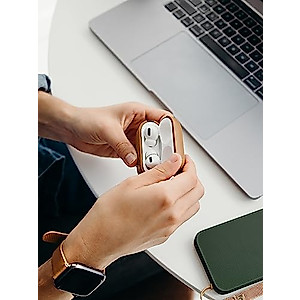 Moment Case - for AirPods Pro - Black Leather