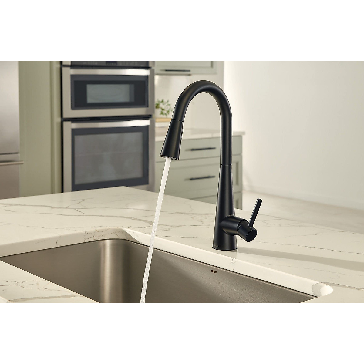 Moen 7864BL Sleek One-Handle High Arc Pulldown Kitchen Faucet Featuring Reflex (7864BL), Matte Black with Kitchen Soap and Lotion Dispenser