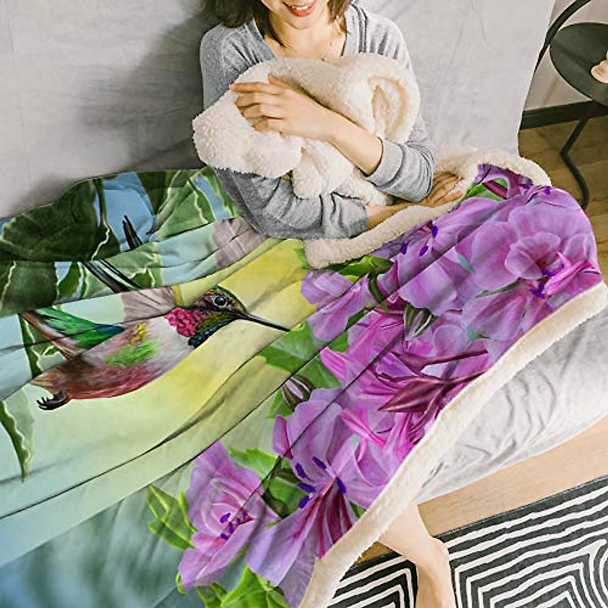 Comfort Her Zon Sherpa Fleece Throw Blanket 39 x 49 Inches Spring Hummingbird Bird Flower Fuzzy Soft Flannel Blanket Reversible Ultra Luxurious Plush Blanket for Bed Couch Sofa- Pink Floral Animal