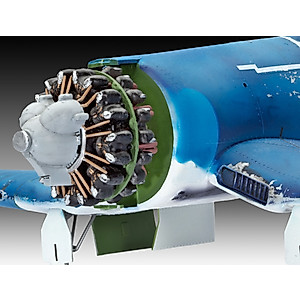 Revell Germany 04781 Vought F4U-1A Corsair Plastic Model Kit (1/32 Scale)