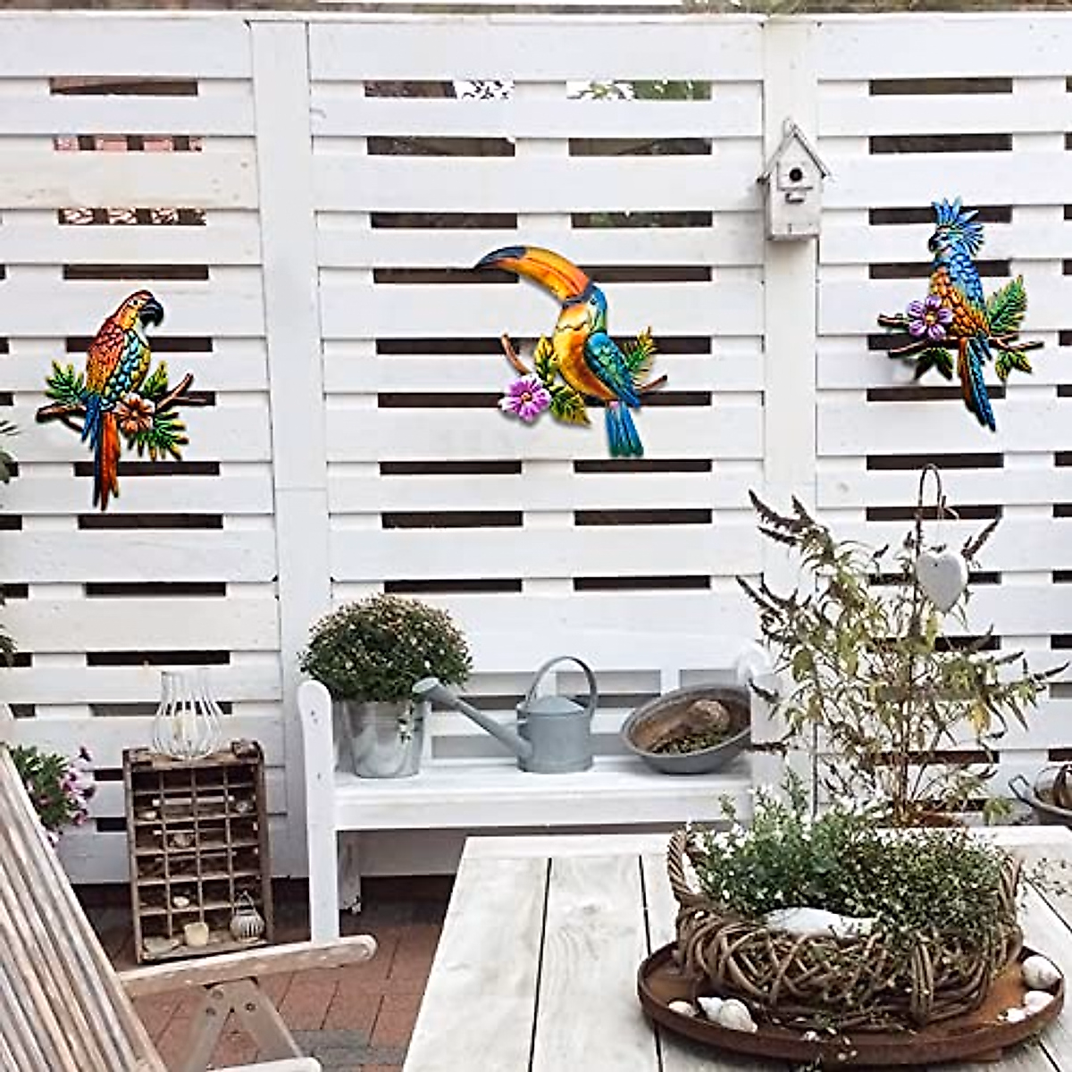 J-Fly Metal Parrot Wall Decor Tropical Outdoor Wall Decor Parrot Outdoor Metal Wall Art Metal Bird Wall Decor Outdoor Toucans Decor Patio Wall Fence Garden Home Kitchen Decor 11 Inch