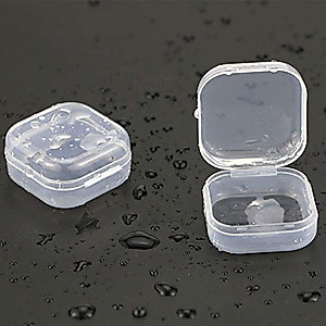 UPlama 40Pack Square Mini Clear Plastic Bead Storage Containers Box With Hinged Lid, Small Box Jewelry Earplugs Storage Box For Items,Earplugs,Pills,Tiny Bead,Jewerlry Findings(1.38x1.38x0.7Inch)