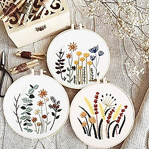 YINVA 3 Sets Embroidery Beginner Kits Embroidery Starter Kit Cross Stitch Kit Include 3 Embroidery Clothes with Floral Pattern Instructions Hoops Floss Thread Fabric Needles for Beginners