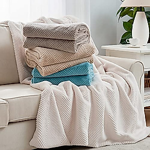 Cozy Bliss Super Soft Fuzzy Herringbone Faux Fur Throw Blanket for Couch 60"x80", Chevron Faux Fur Throw Blanket, Luxury Plush Decorative Throw Blanket for Sofa Bed (60" x 80", Ivory)