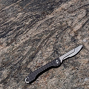 outROAR Gear Folding Scalpel Knife with Carbon Fiber Handle & 10 Replaceable Blades, Slip Joint Action, EDC Pocket Knife
