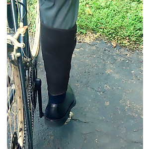 Leg Shield Bike Pant Protector - Completely Protects Cyclist's Pants from Grease and Chain Unlike Existing Straps and Clips - Comfortable, Snug Fit, Easy On/Off (1 Unit)