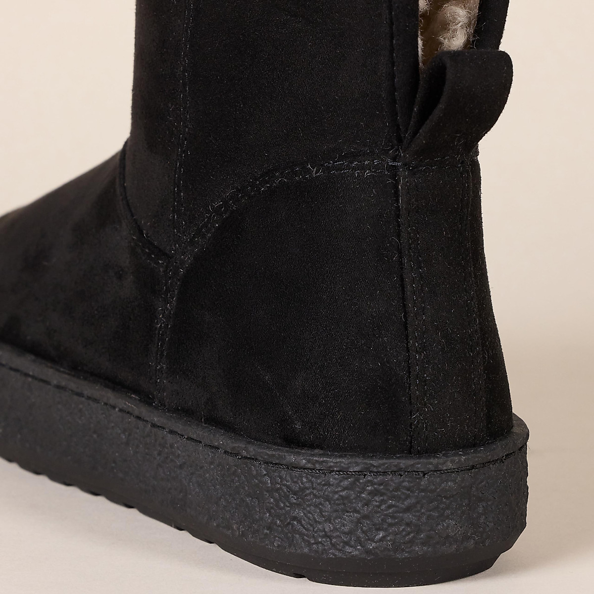 Amazon Essentials Women's Shearling Boot, Black Microsuede, 12.5 Wide