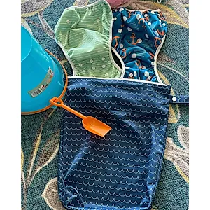 Wet Bag by BBLittles | Baby Cloth Diapers | Swimsuits | Breast Pump Parts | Gym Clothes | Travel | Toiletry Bag | Waterproof |Wet Dry Bag Keeps Things Dry. Keep in Your Diaper Bag or Purse.