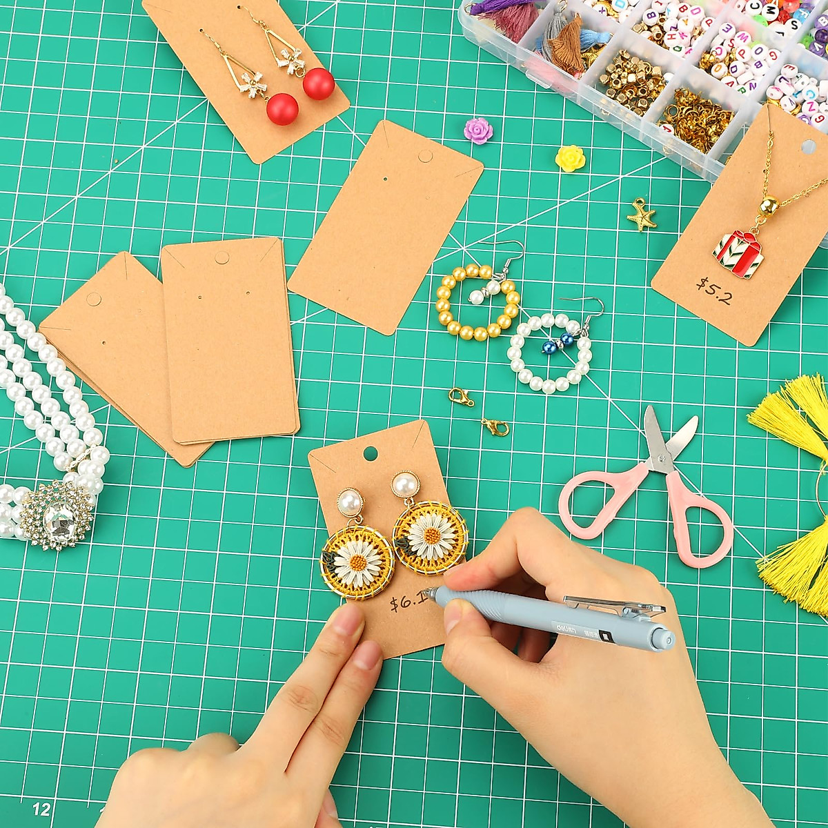 ovsor 350pcs Earring Display Cards - 3.5 x 1.96 Inches Sturdy Earring Cards for Earrings Necklace Jewelry Displaying